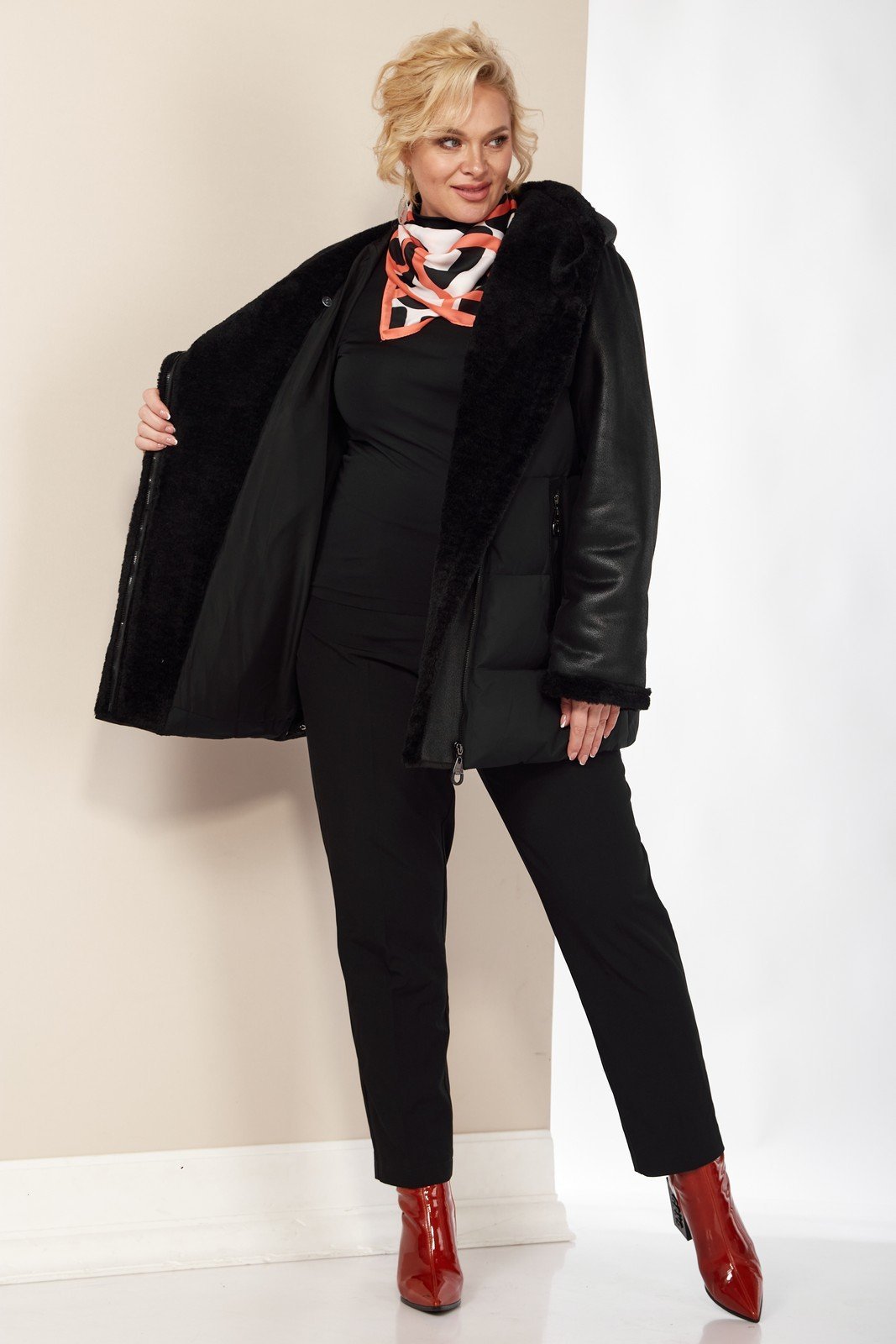 Куртка 2132 черный Shetti купить в интернет магазине Велесмода